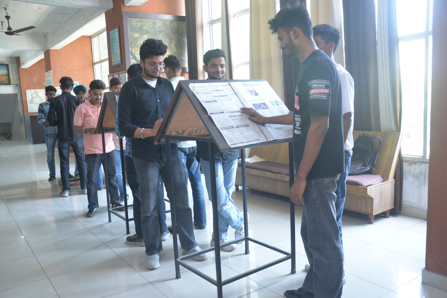 Library - Gujranwala Guru Nanak Khalsa College Civil Lines, Ludhiana ...